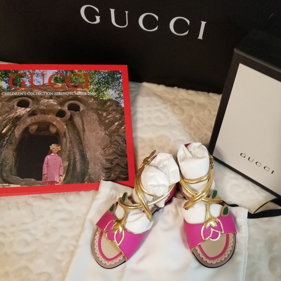 Gucci | Shoes | New Authentic Gucci Pink Leather Flower Sandal | Poshmark